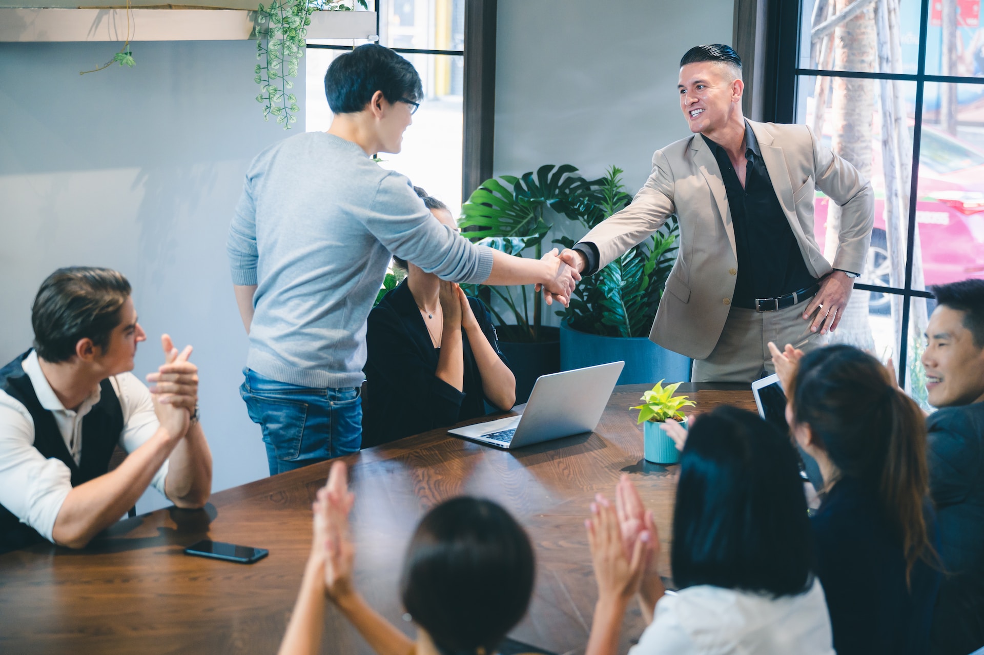 Effective Strategies to Build a Community for Your Web3 Project | Uniramp